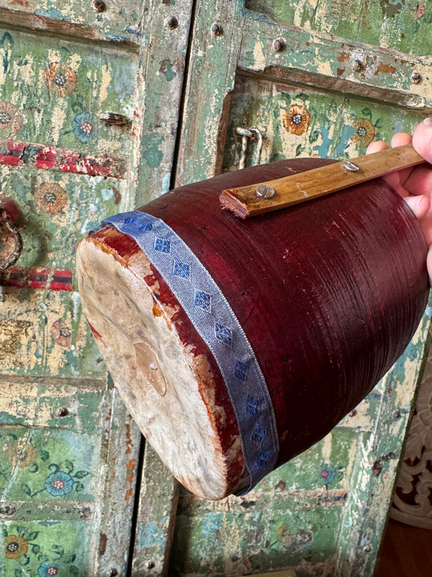 Musical Instruments & Singing Bowls - Floating Lotus