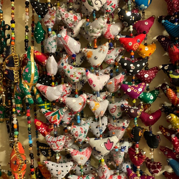 Prosperity Hens-String of Birds - Floating Lotus